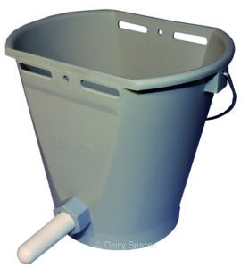 Hiko® Single Calf Bucket c/w 1 Teat - MB07 - Dairy Spares